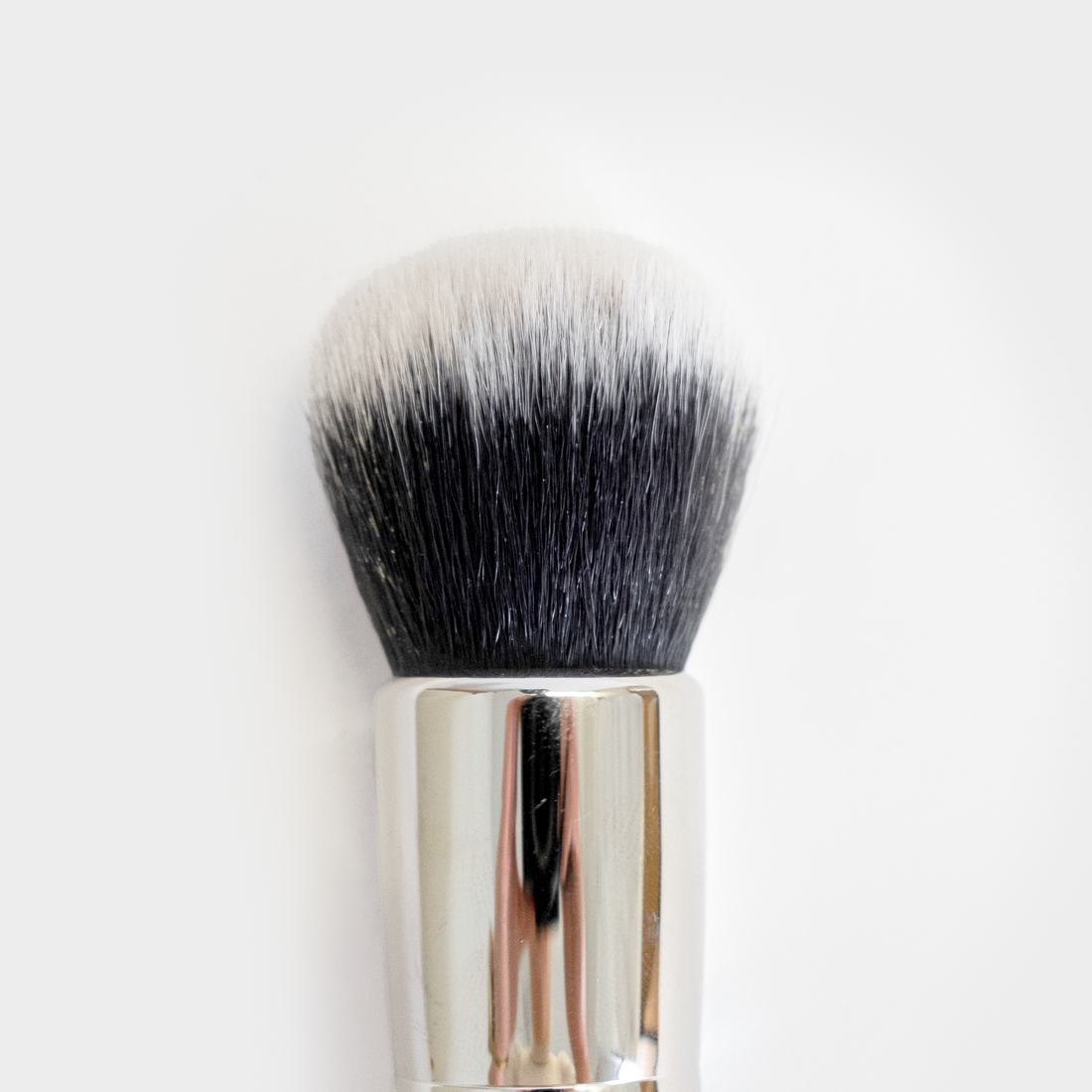 Buffer Brush – Australian Skin Institute